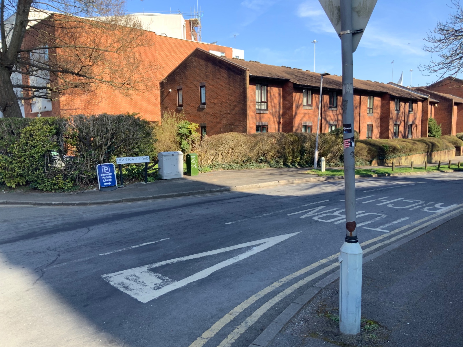 Parking near The Oracle, Reading | Green Parking