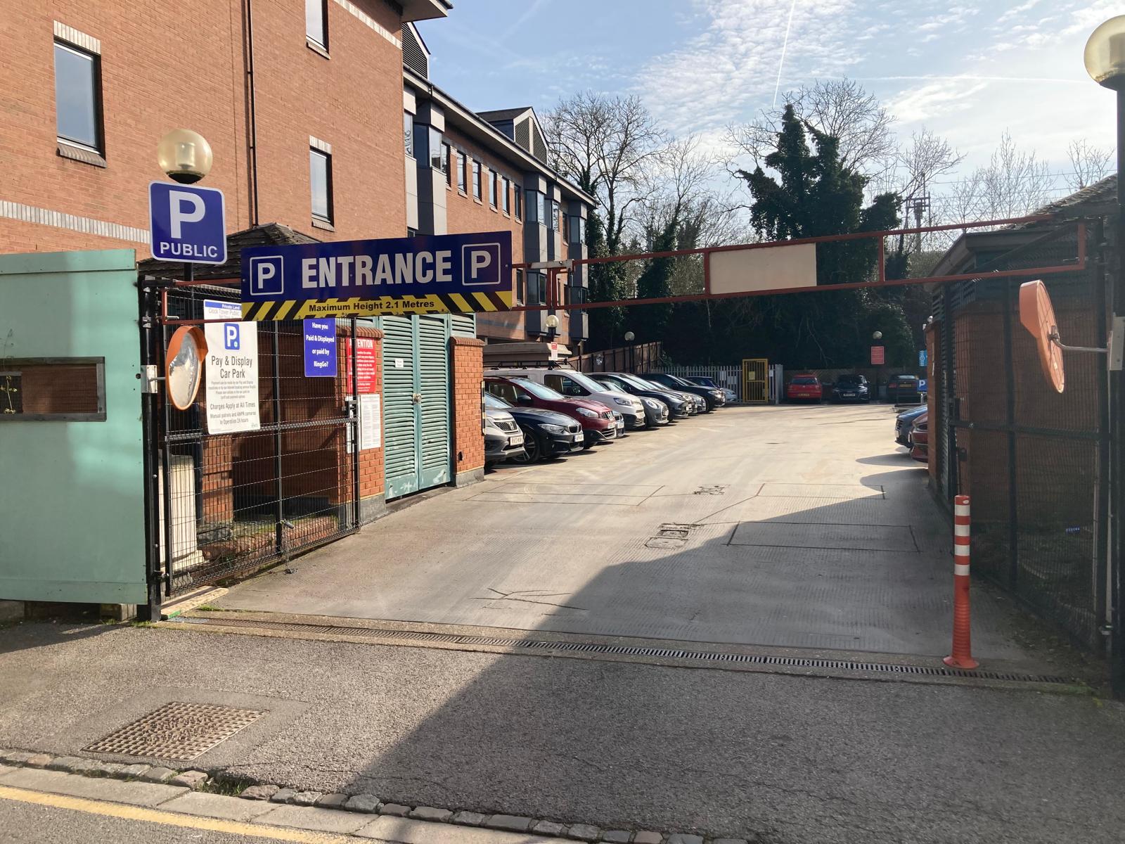 Clock Tower Car Park | Maidenhead Parking - Green Parking